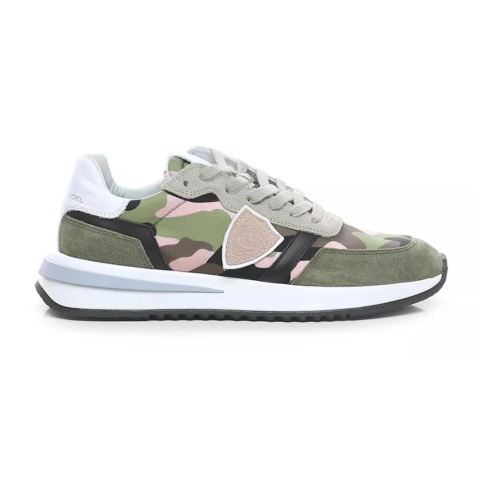 Army Fabric Sneakers med Mockainsatser | Philippe Model | Dam | Miinto.se