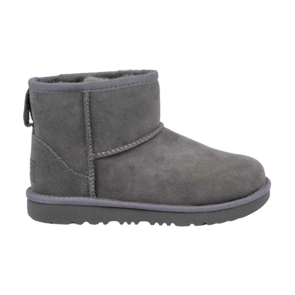 Klassisk Mini 2 Barn Boot | UGG | Stövlar | Miinto.se